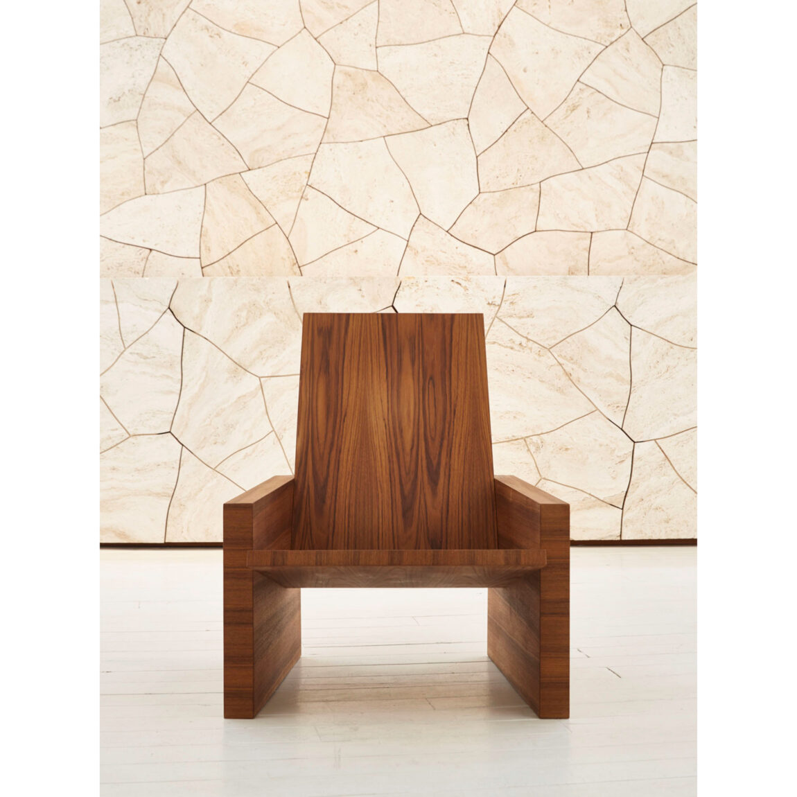 Solid wood lounge chair – Keiji Takeuchi Design Office